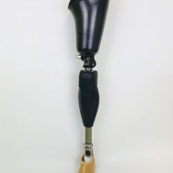 Prothèse fémorale : Fabrication et adaptation Rennes, Avranches Saint-Lô